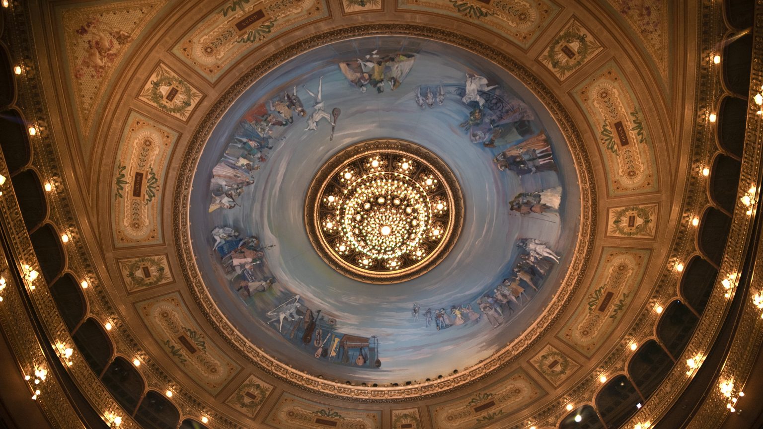 Colon Theatre - VisitBUE